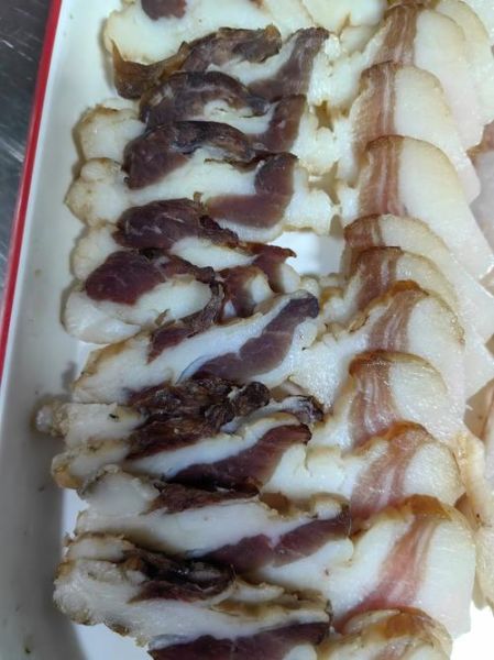 家庭熏肉的做法_如何自制烟熏腊肉-第2张图片-山城妙识