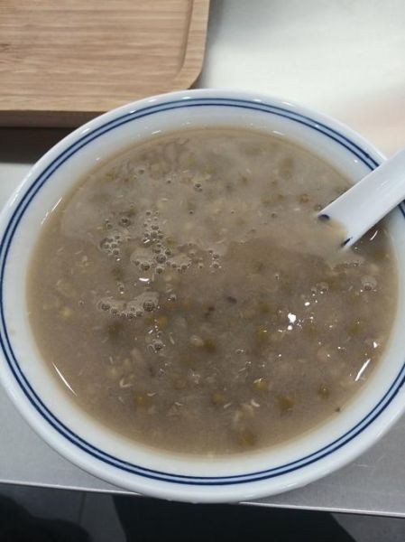 绿豆糖水怎么做_绿豆糖水功效-第2张图片-山城妙识