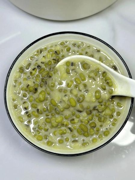 绿豆糖水怎么做_绿豆糖水功效-第3张图片-山城妙识