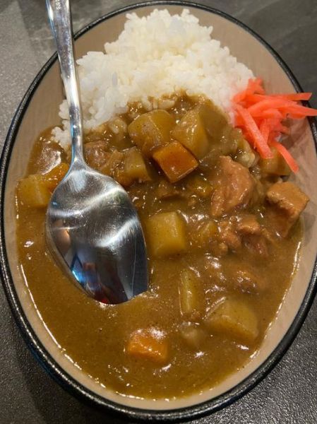 日式咖喱牛肉饭怎么做_日式咖喱牛肉饭用什么咖喱块-第2张图片-山城妙识