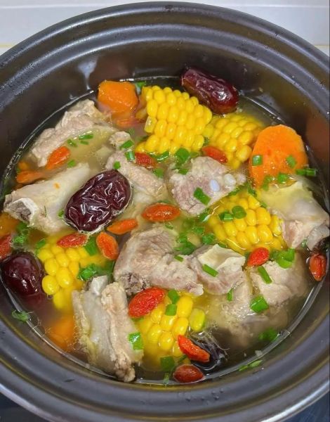 小排骨汤怎么炖好喝_小排骨汤的做法大全-第3张图片-山城妙识