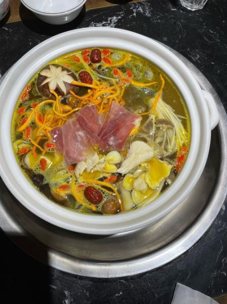 在家煮汤锅怎么弄_煮汤锅需要哪些食材-第1张图片-山城妙识