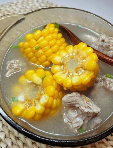 排骨炖玉米怎么做好吃_排骨炖玉米的简单窍门-第3张图片-山城妙识