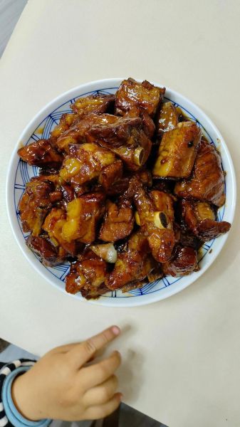 梅子排骨怎么做_家常梅子排骨做法步骤-第1张图片-山城妙识