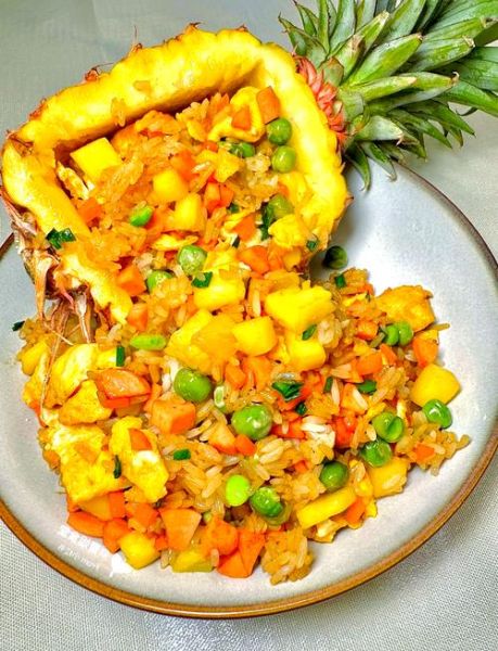 家常菠萝饭怎么做_菠萝饭用什么米最好-第1张图片-山城妙识 家常菠萝饭怎么做_菠萝饭用什么米最好-第1张图片-山城妙识