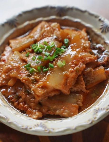 农村酒席蒸肉怎么做_蒸肉软糯不柴技巧-第1张图片-山城妙识