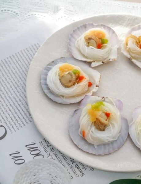 蒜蓉粉丝蒸扇贝怎么做_蒜蓉粉丝蒸扇贝的家常做法-第1张图片-山城妙识