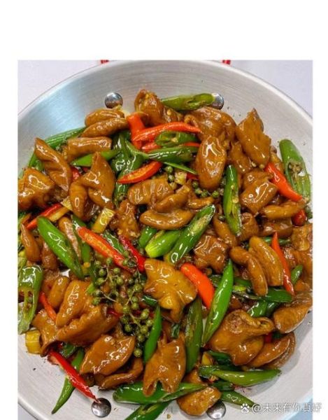 爆炒肥肠怎么做好吃_爆炒肥肠的家常做法-第2张图片-山城妙识