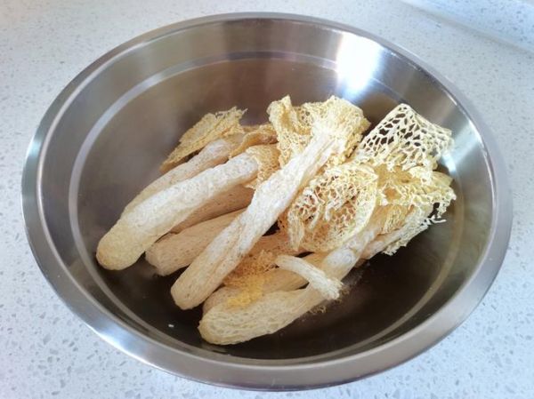 干竹荪汤的做法大全_干竹荪汤怎么做好喝-第2张图片-山城妙识