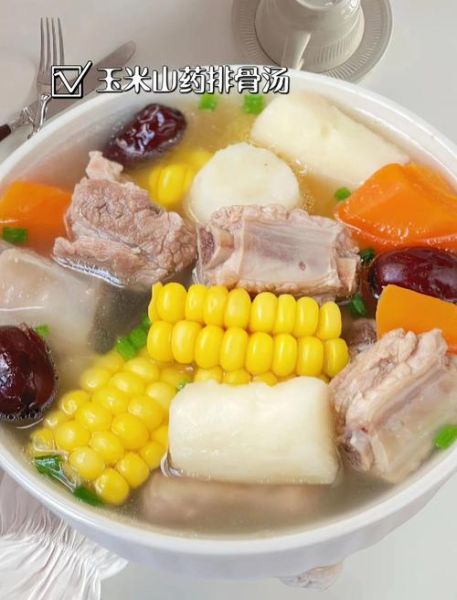 夏天炖排骨汤放什么配菜_排骨汤夏天搭配什么蔬菜-第1张图片-山城妙识