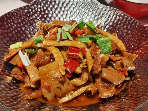 新鲜牛肚怎么做_牛肚去腥技巧-第1张图片-山城妙识