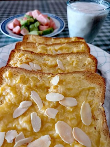 乳酪面包片怎么做_乳酪面包片烤箱温度时间-第3张图片-山城妙识