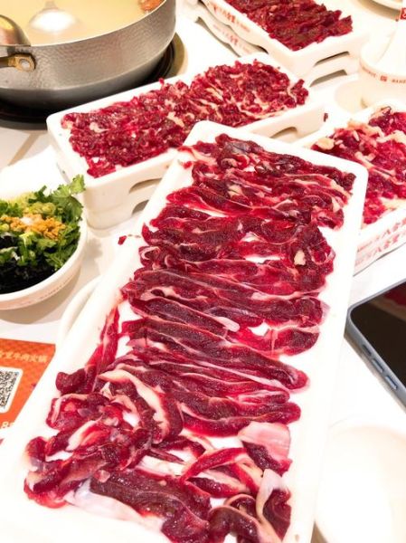 牛肉火锅怎么做_牛肉火锅配菜有哪些-第2张图片-山城妙识