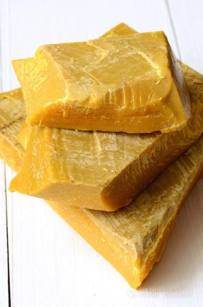 蜂蜡是什么样子的_蜂蜡图片特征-第3张图片-山城妙识 蜂蜡是什么样子的_蜂蜡图片特征-第3张图片-山城妙识