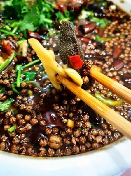 毛血旺怎么做好吃_正宗毛血旺的秘诀-第3张图片-山城妙识 毛血旺怎么做好吃_正宗毛血旺的秘诀-第3张图片-山城妙识