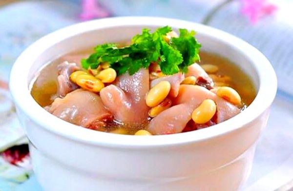 猪蹄怎么炖汤好喝_猪蹄汤怎么炖不腥-第2张图片-山城妙识