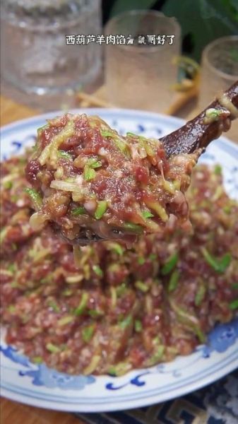 羊肉水饺怎么调馅不膻_羊肉水饺做法大全-第3张图片-山城妙识 羊肉水饺怎么调馅不膻_羊肉水饺做法大全-第3张图片-山城妙识