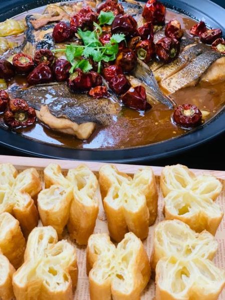 酱炖鱼头怎么做_酱炖鱼头用哪种酱最好-第3张图片-山城妙识