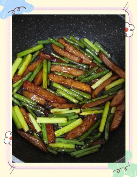 蒜苔炒土豆丝怎么做_蒜苔土豆丝的家常做法-第1张图片-山城妙识 蒜苔炒土豆丝怎么做_蒜苔土豆丝的家常做法-第1张图片-山城妙识