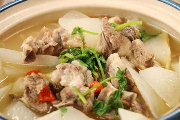 萝卜炖羊肉怎么做不膻_萝卜炖羊肉放什么调料-第1张图片-山城妙识