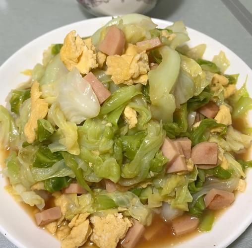 包菜炒鸡蛋怎么做好吃_包菜炒鸡蛋的秘诀-第3张图片-山城妙识