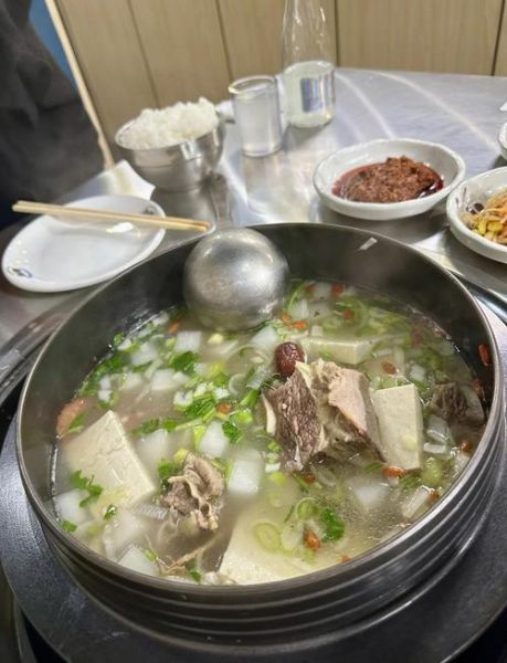 韩式牛尾汤怎么做_牛尾汤炖多久才软烂-第1张图片-山城妙识