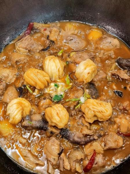 鸡炖蘑菇怎么炖好喝又营养_鸡炖蘑菇用什么蘑菇最香-第1张图片-山城妙识