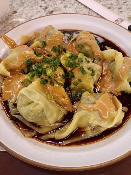 上海特色小吃有哪些_哪里能吃到最正宗-第2张图片-山城妙识 上海特色小吃有哪些_哪里能吃到最正宗-第2张图片-山城妙识