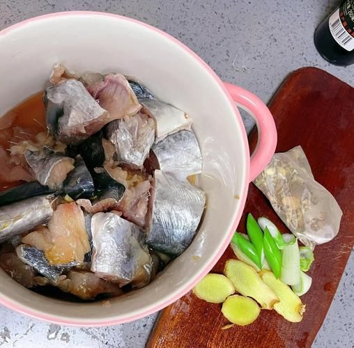 熬鲅鱼的家常做法_熬鲅鱼怎么做好吃-第3张图片-山城妙识