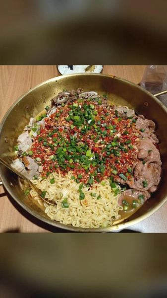 沧州火锅鸡礼盒哪里买正宗_沧州火锅鸡礼盒多少钱一盒-第3张图片-山城妙识