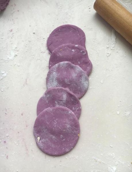 紫薯玫瑰花馒头怎么做_紫薯玫瑰花馒头做法窍门-第2张图片-山城妙识