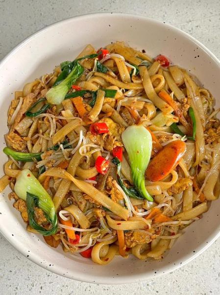 干河粉泡多久可以炒_干河粉泡多久才能炒-第1张图片-山城妙识