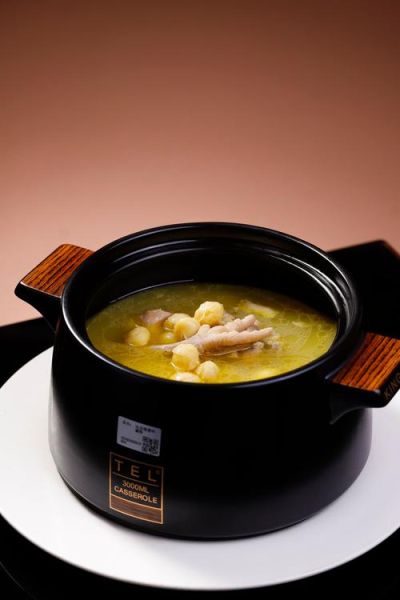 鲜白果炖鸡的做法是什么_鲜白果炖鸡怎么炖才香-第1张图片-山城妙识