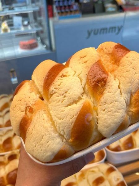 现烤面包图片大全_如何挑选新鲜出炉面包-第2张图片-山城妙识 现烤面包图片大全_如何挑选新鲜出炉面包-第2张图片-山城妙识