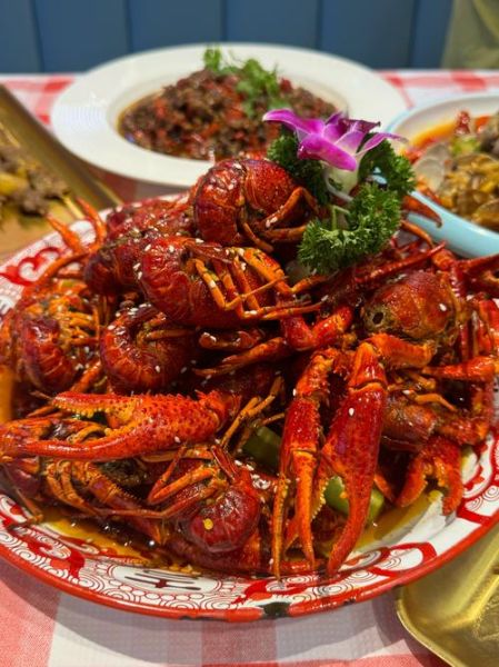 湖北油焖小龙虾怎么做_正宗做法窍门-第3张图片-山城妙识 湖北油焖小龙虾怎么做_正宗做法窍门-第3张图片-山城妙识