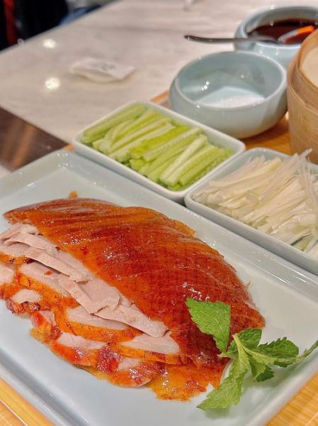 脆皮烤鸭图片大全_如何挑选正宗北京烤鸭-第1张图片-山城妙识 脆皮烤鸭图片大全_如何挑选正宗北京烤鸭-第1张图片-山城妙识