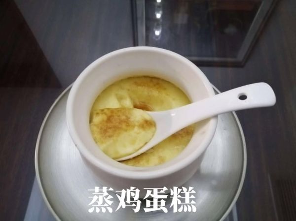 家常蒸鸡蛋糕需要放油吗_蒸鸡蛋糕要不要放油-第2张图片-山城妙识