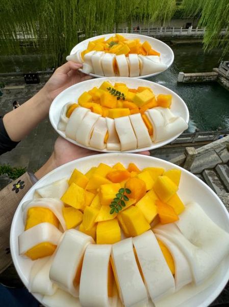 芒果肠粉怎么做_芒果肠粉配方比例-第3张图片-山城妙识