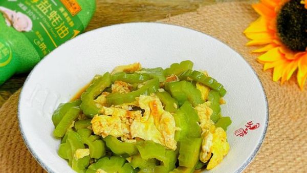 苦瓜炒蛋的危害_苦瓜炒蛋吃多了会怎样-第3张图片-山城妙识 苦瓜炒蛋的危害_苦瓜炒蛋吃多了会怎样-第3张图片-山城妙识