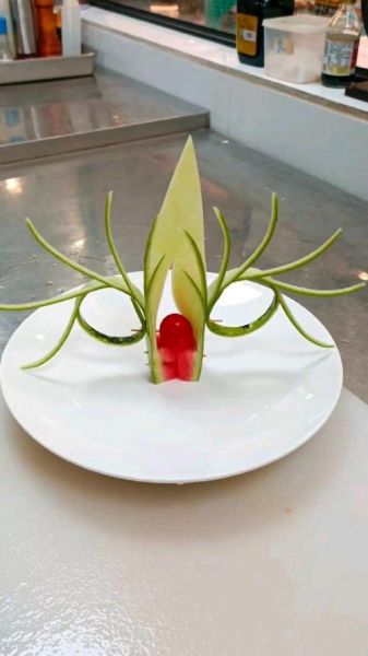 西瓜水果拼盘图片大全大图_怎么摆盘好看-第3张图片-山城妙识