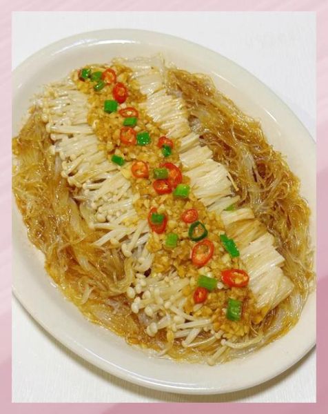 蒜蓉粉丝金针菇怎么做_蒜蓉粉丝金针菇做法窍门-第3张图片-山城妙识