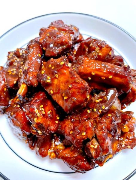 红烧排骨配什么菜好吃_红烧排骨下饭菜推荐-第2张图片-山城妙识