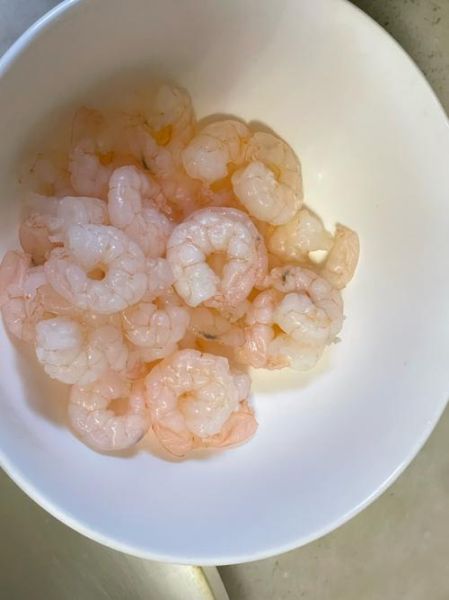 清蒸虾仁怎么做_清蒸虾仁蒸几分钟-第2张图片-山城妙识