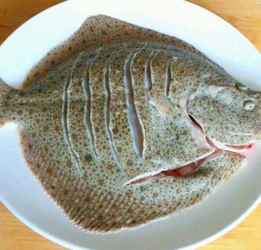 多宝鱼清理内脏视频_多宝鱼怎么去内脏图解-第3张图片-山城妙识