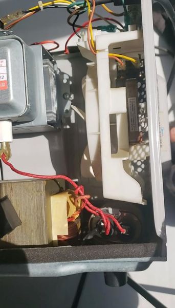 美的微波炉不加热_美的微波炉不加热怎么修-第2张图片-山城妙识 美的微波炉不加热_美的微波炉不加热怎么修-第2张图片-山城妙识