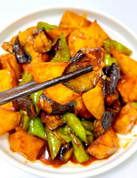 地三鲜少油做法_如何减少吸油-第1张图片-山城妙识 地三鲜少油做法_如何减少吸油-第1张图片-山城妙识