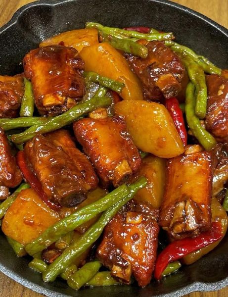 炖排骨怎么做好吃又简单_炖排骨的家常做法-第3张图片-山城妙识