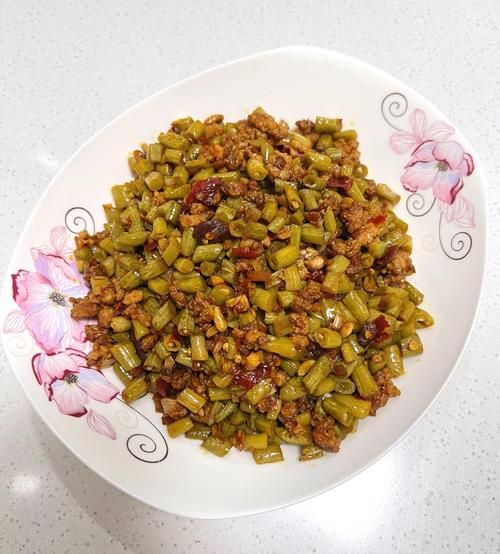 肉末酸豆角怎么做_肉末酸豆角热量高吗-第1张图片-山城妙识 肉末酸豆角怎么做_肉末酸豆角热量高吗-第1张图片-山城妙识