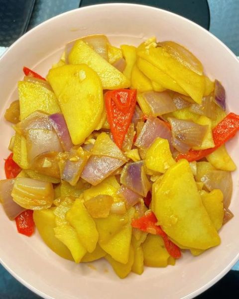 洋葱素炒怎么炒好吃_洋葱素炒的家常做法-第2张图片-山城妙识 洋葱素炒怎么炒好吃_洋葱素炒的家常做法-第2张图片-山城妙识