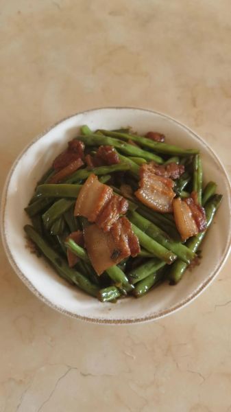 扁豆炖肉怎么做_扁豆炖肉的家常做法-第1张图片-山城妙识